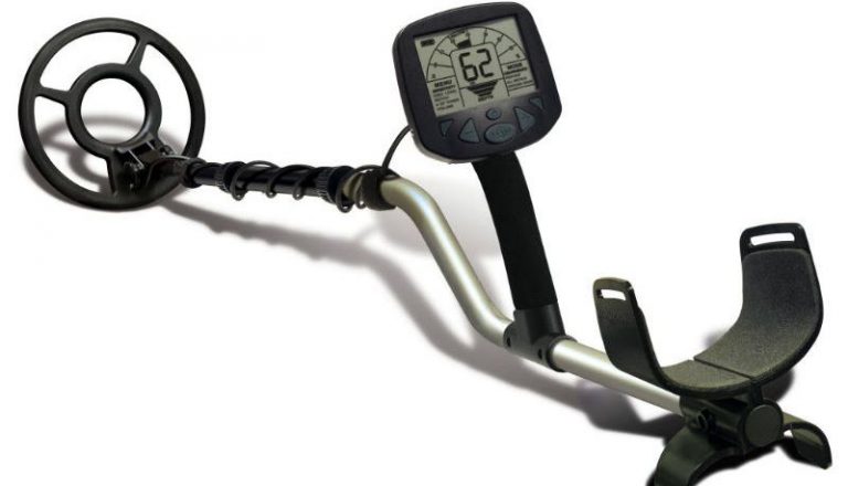 Metal Detectors Buying Guide - EW Media Inc
